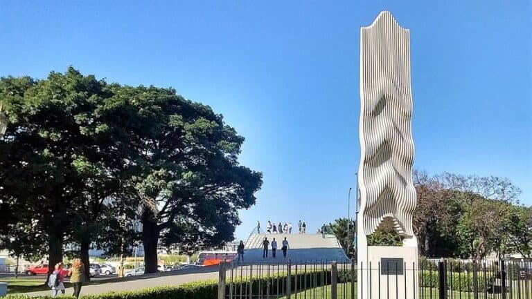 Kinetic Art - The History of the Kinetic Art Movement