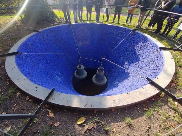 Performance Art - Famous Examples of Performance Art