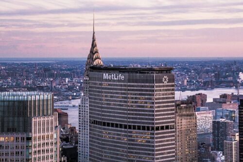 MetLife Building - Discover the MetLife Building in New York City