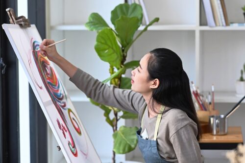 How to Become an Artist - Tips on How to Start an Art Career